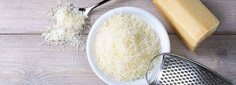 Guide d'Achat de la Meilleure Râpe à Fromage | AgriEuro Blog